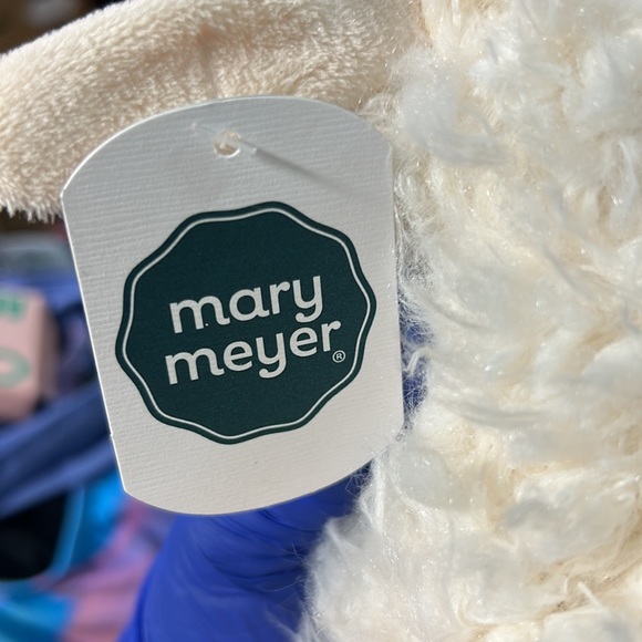 mary meyer | Toys | Nwt Mary Meyer Fabfuzz Stuffed Animal Soft Toy ...